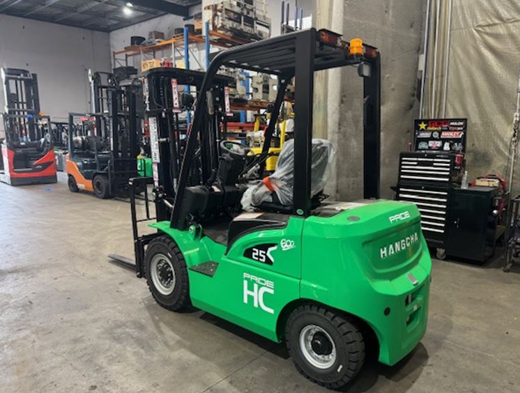Forklift Repairs Near Me | Ife Forklifts Ingleburn | 1300 138 620
